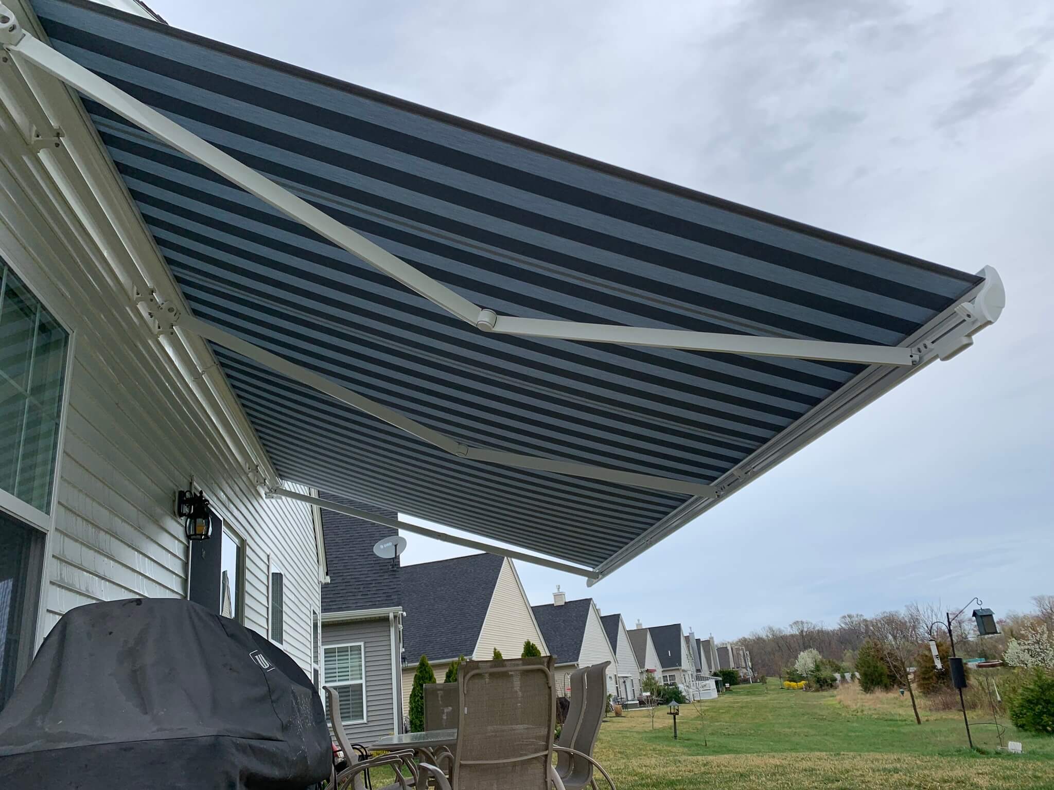 The Eclipse Premier | Retractable Awning | Eclipse Shading