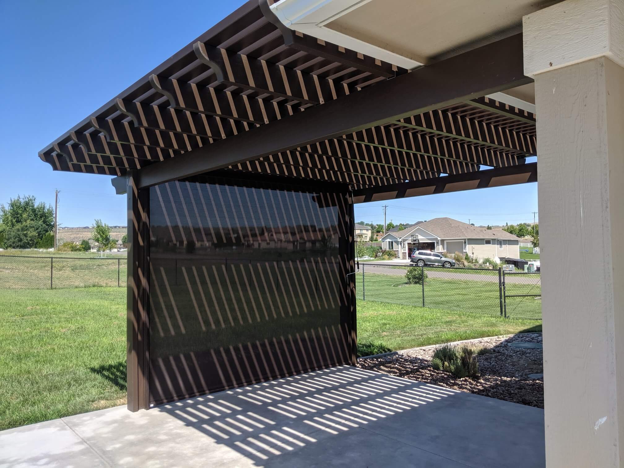 Heavy-Duty Exterior Screens | Eclipse Shading